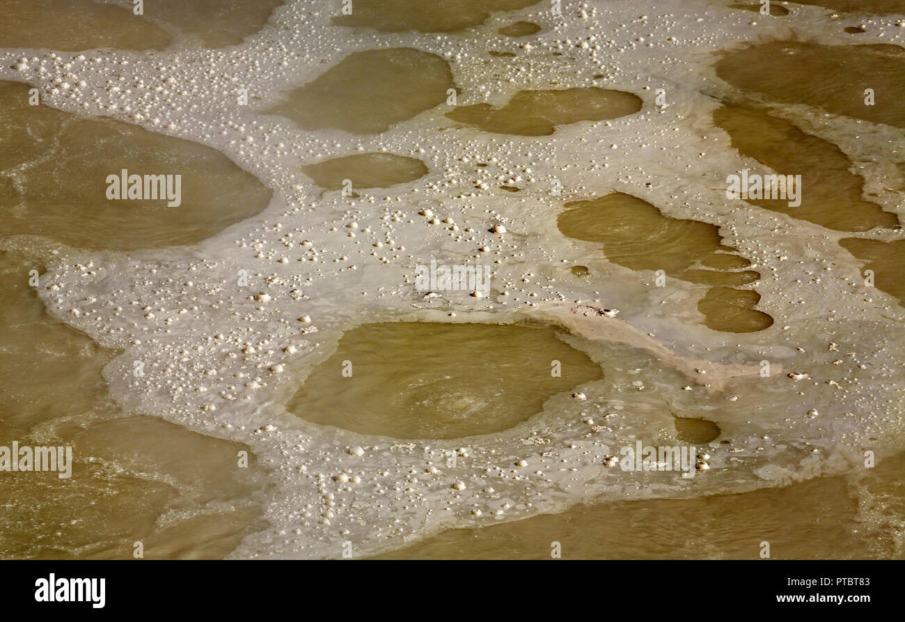 bubble patterns in thermal muddy waters Stock Photo - Alamy