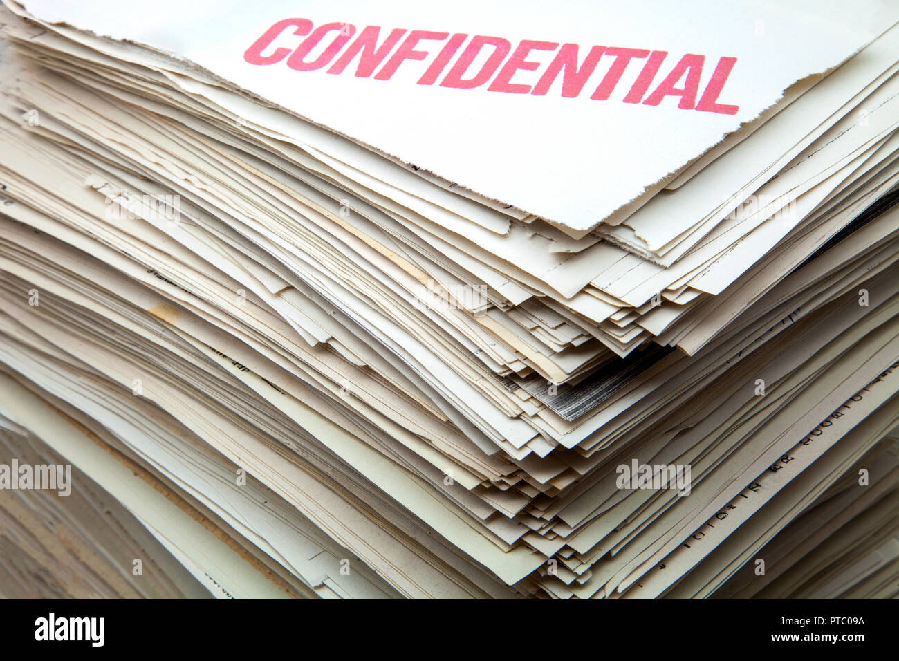 Confidential documents hi-res stock photography and images - Alamy