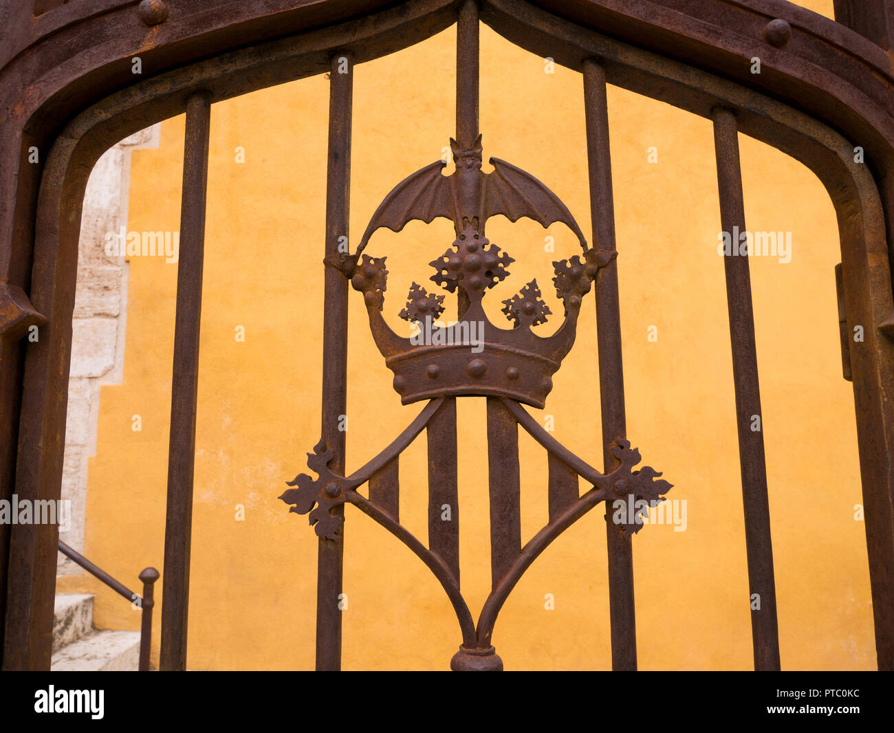 Spanish iron gate hi-res stock photography and images - Alamy
