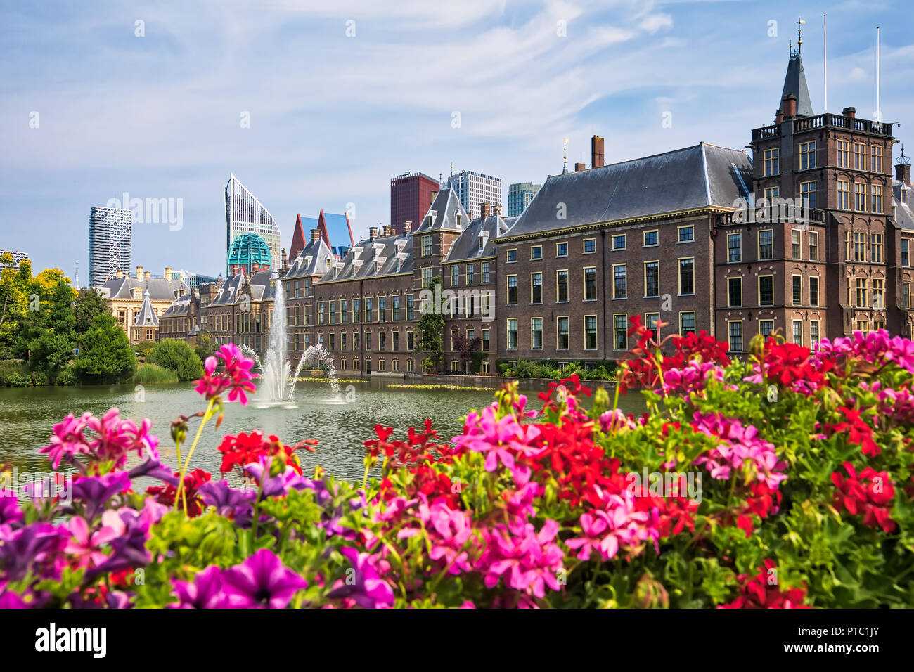The hague travel hi-res stock photography and images - Alamy