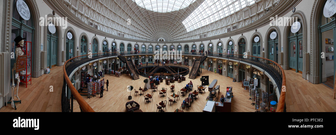 Leeds corn exchange interior panorama hi-res stock photography and ...