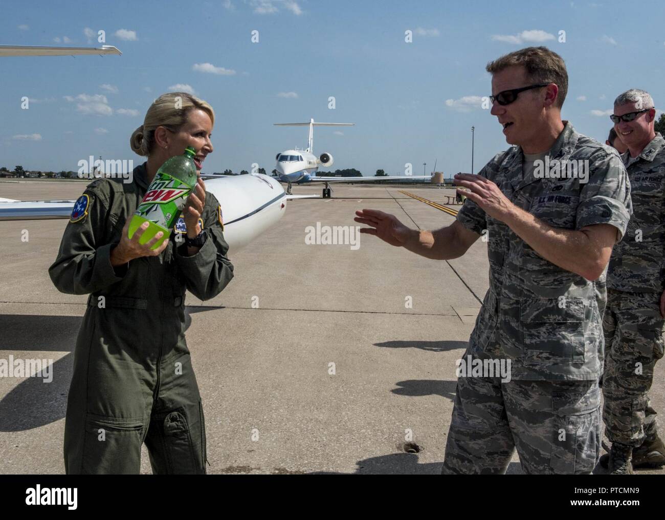 Col laura lenderman hi-res stock photography and images - Alamy