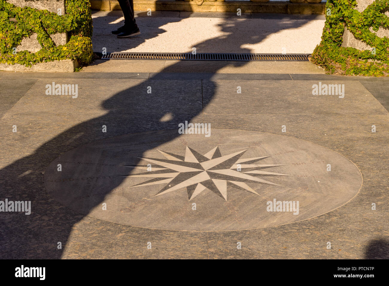 Italy, Lecco, Lake Como, a sign on the road Stock Photo - Alamy