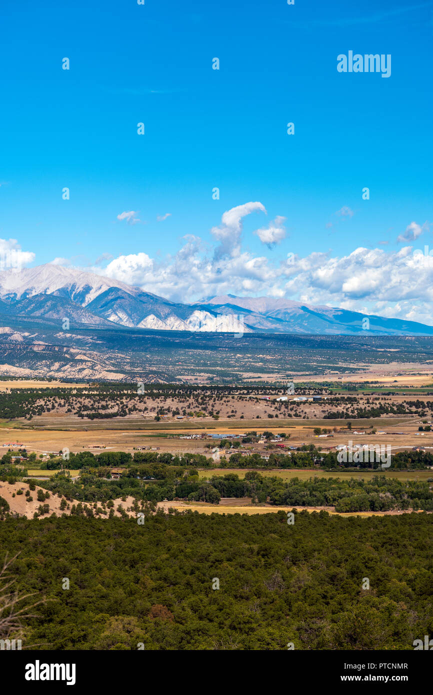 Beautiful dramatic scenery hi-res stock photography and images - Alamy