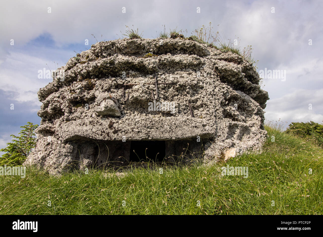Bunker lookout from world war hi-res stock photography and images - Alamy