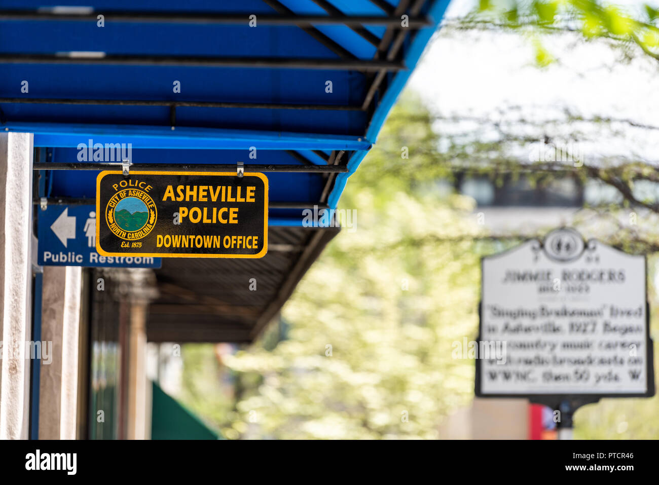 Asheville police department sign hi-res stock photography and images ...