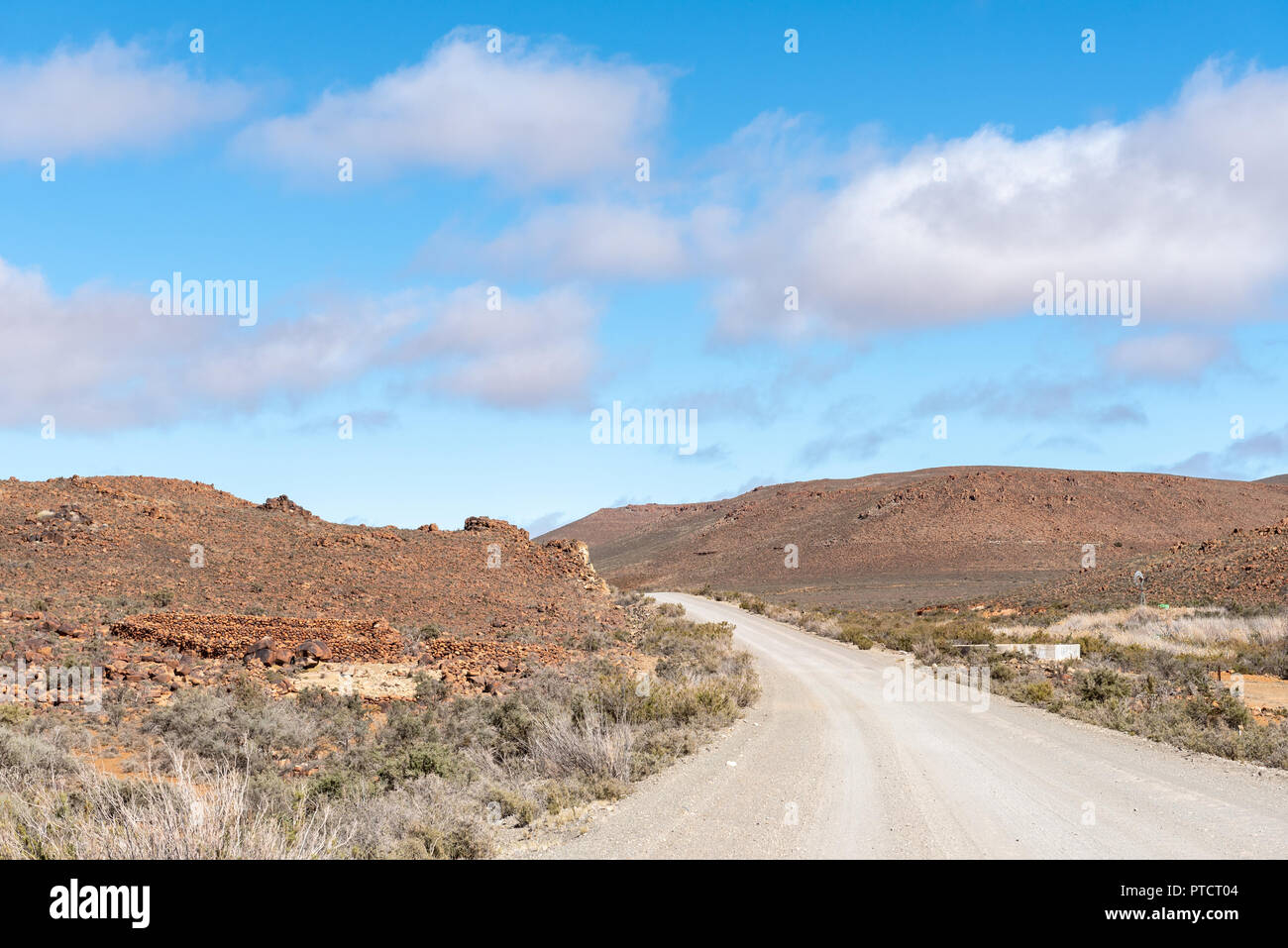 A farm landscape on road R356 between Fraserburg and Sutherland in the ...