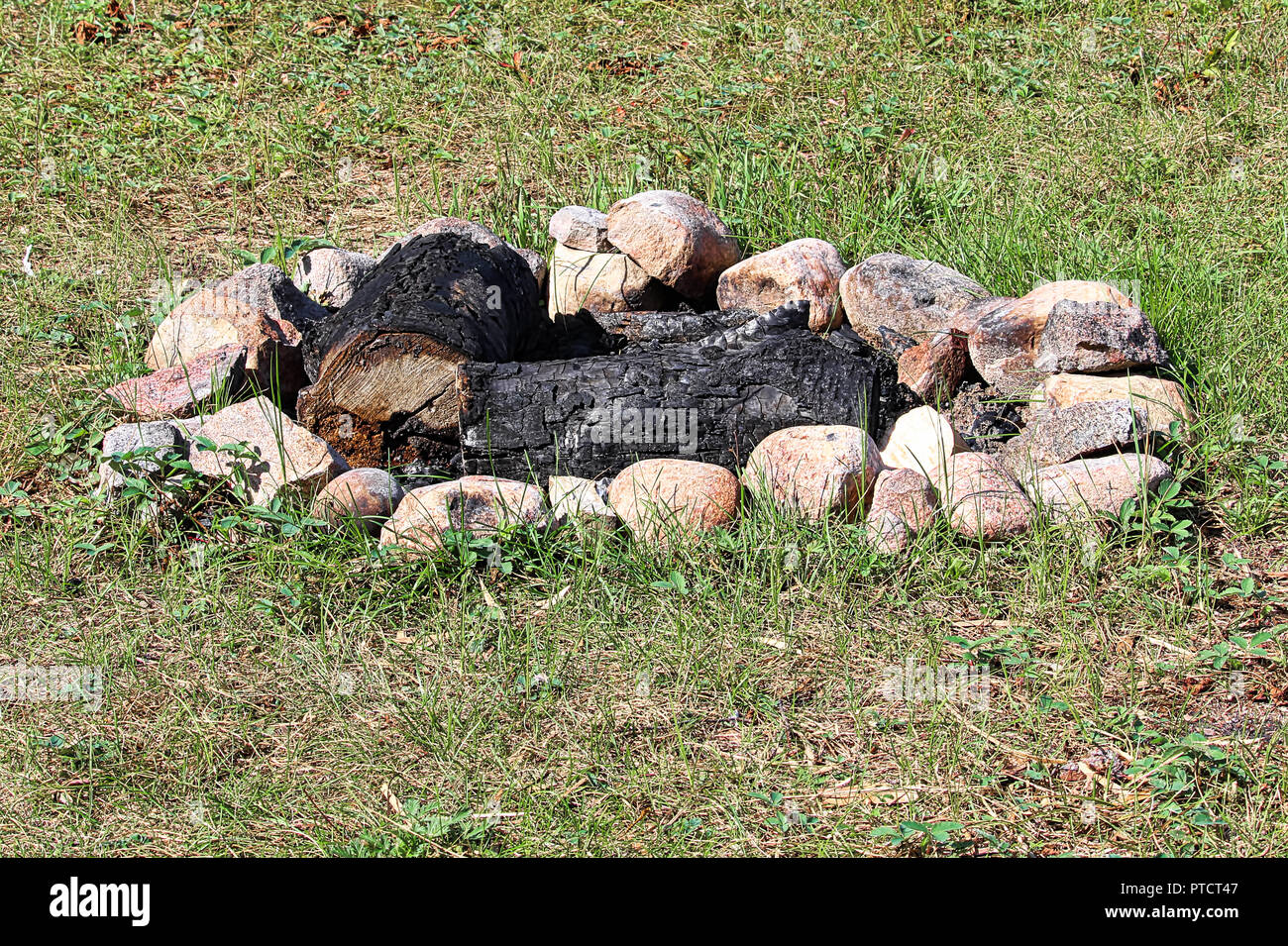 Burnt stones hi-res stock photography and images - Alamy