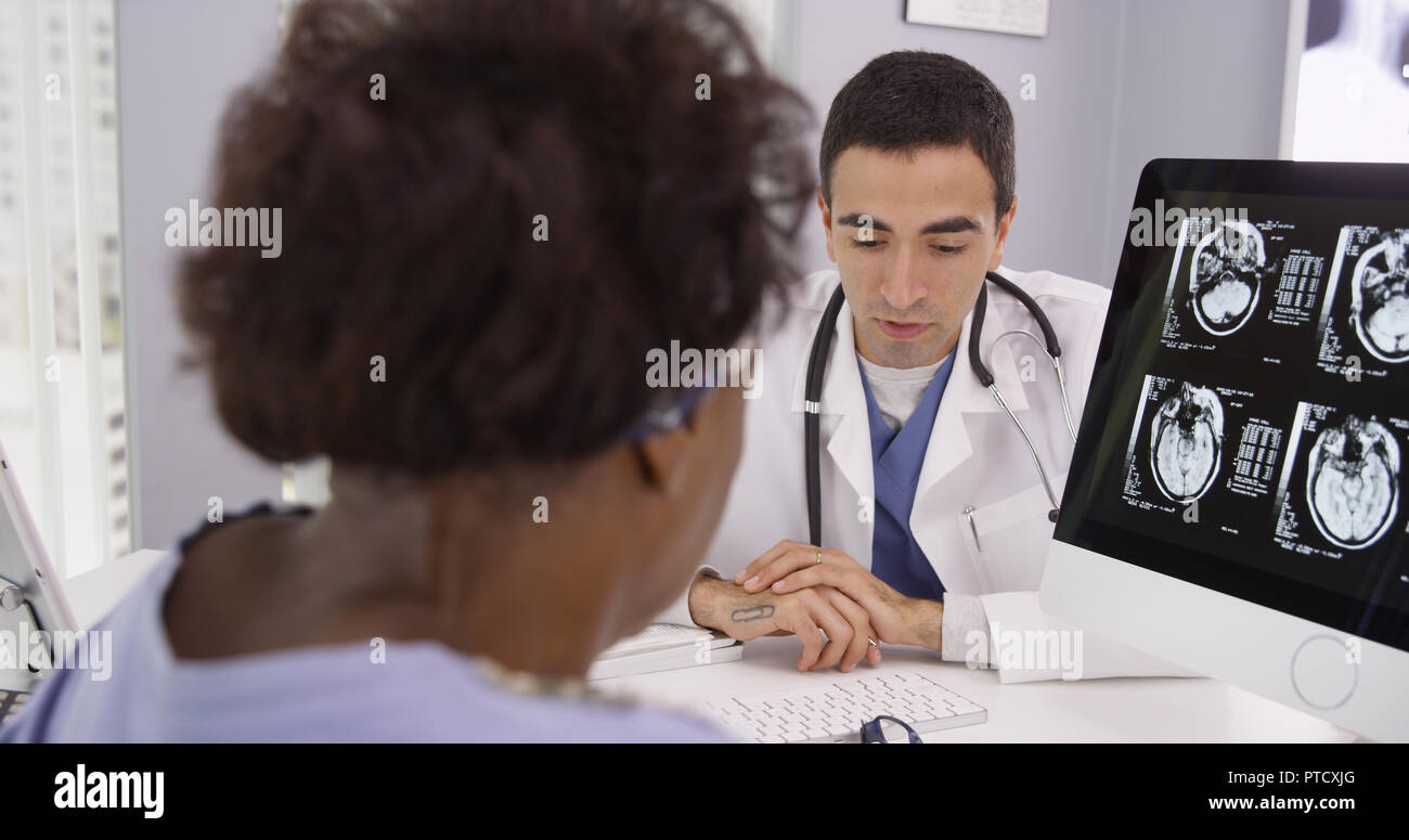 Doctors Looking Mri Scans High Resolution Stock Photography and Images ...