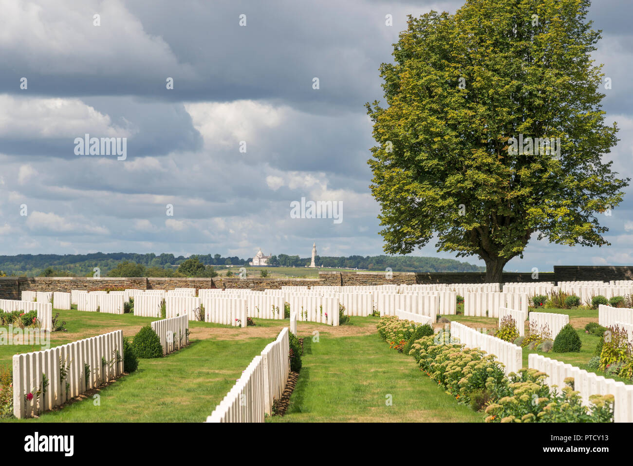 Cemetery ridge hi-res stock photography and images - Alamy