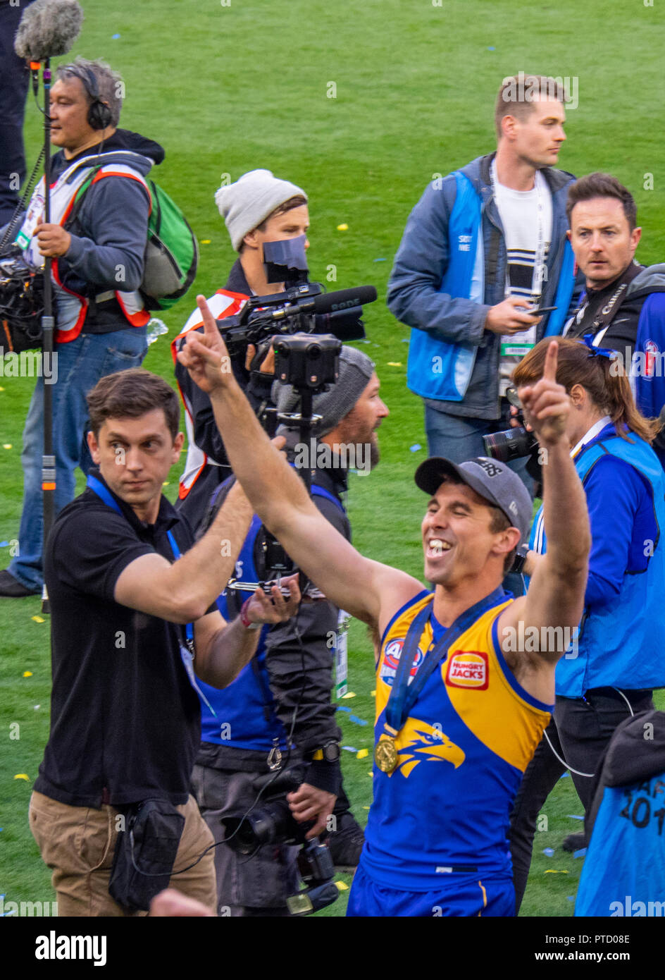 James jamie cripps hi-res stock photography and images - Alamy