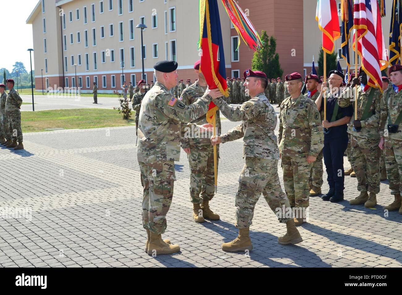 Col. Gregory Anderson (right), outgoing commander of the 173rd Airborne ...