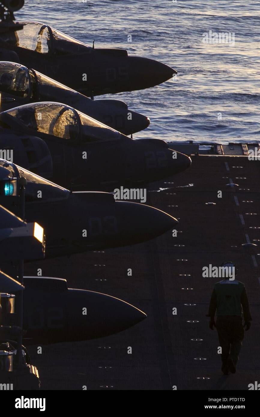 Saber jet hi-res stock photography and images - Alamy