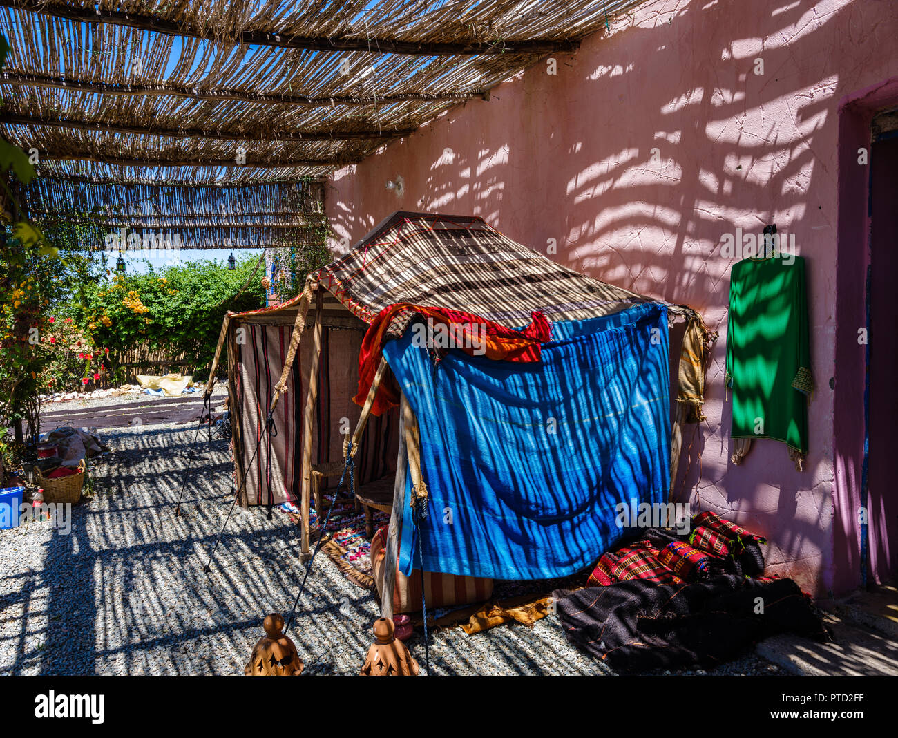 Douar hi-res stock photography and images - Alamy