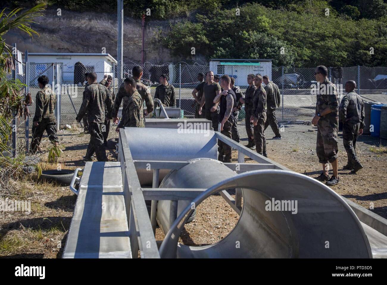 U.S. Marines with Task Force Koa Moana 17, and French soldiers help ...