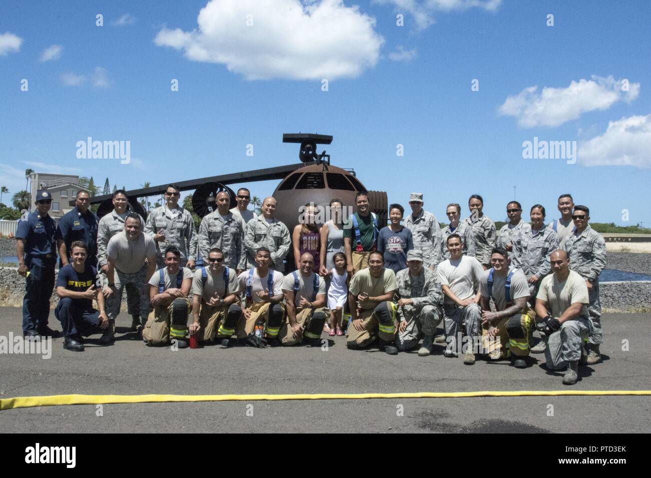 624th civil engineering squadron hi-res stock photography and images ...