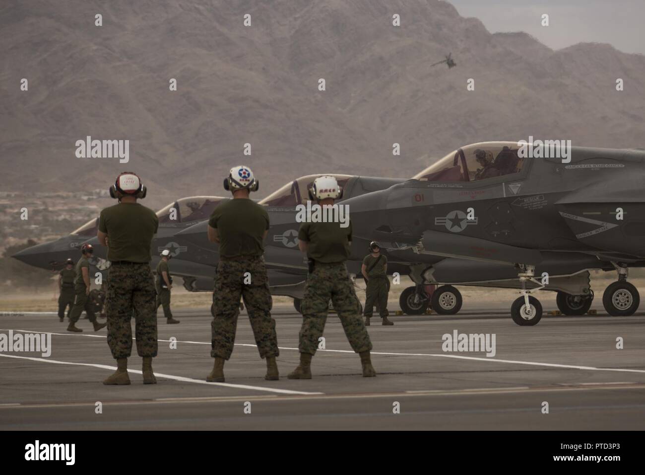 Marines with Marine Fighter Attack Squadron (VMFA) 211 “Wake Island ...