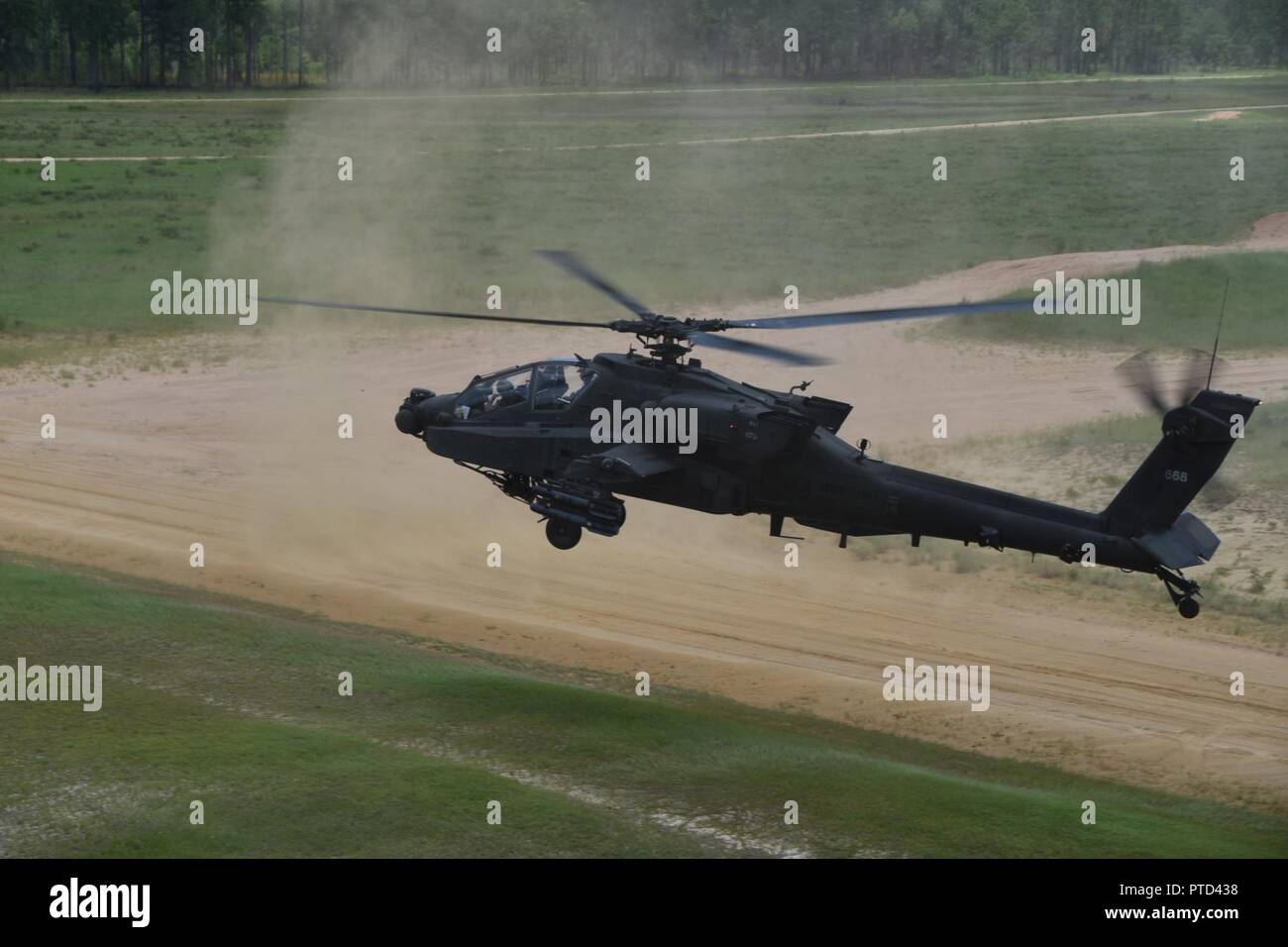 AH-64 Apache pilots with the 1-151st Attack Reconnaissance Battalion ...