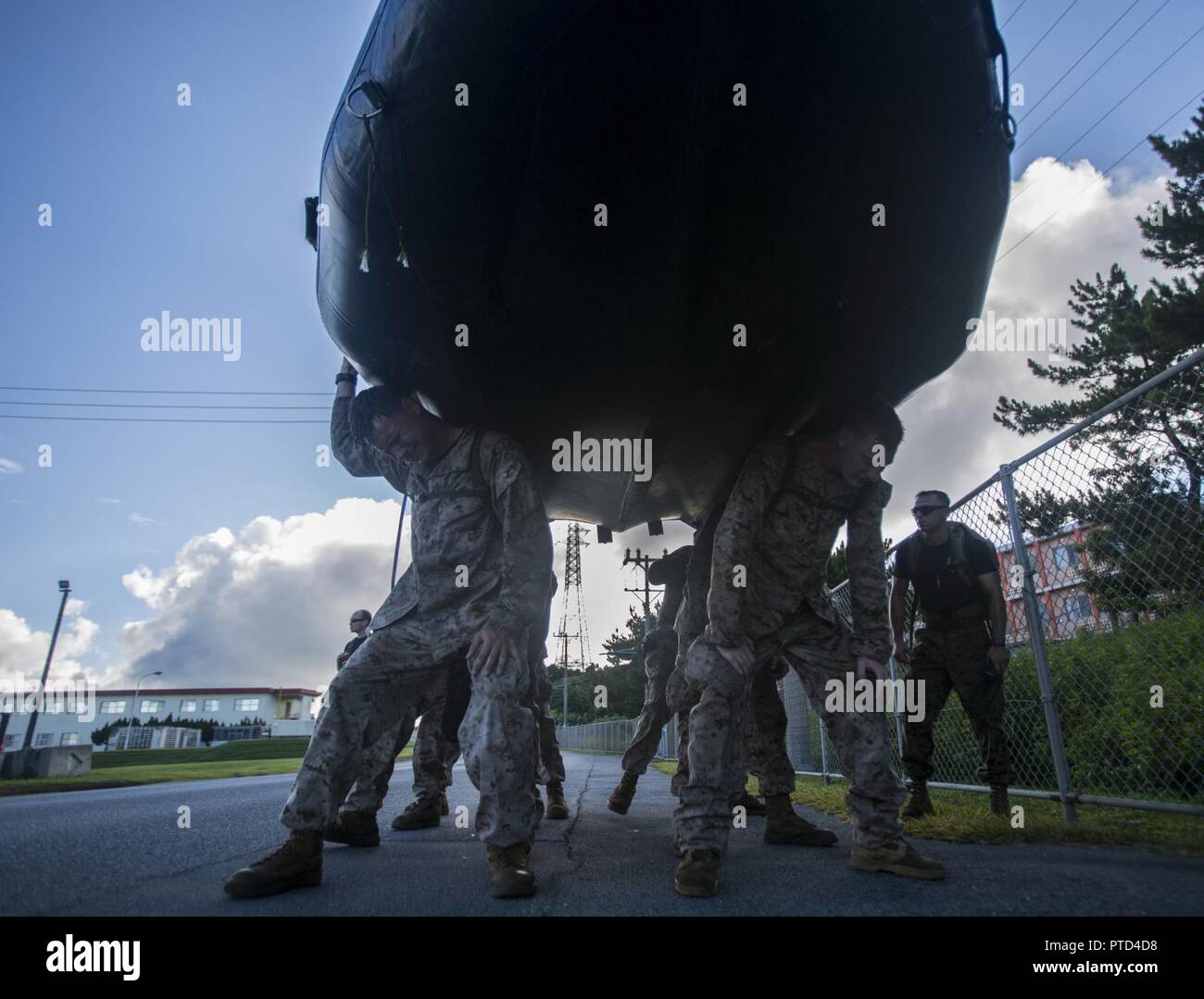 Marines with 3rd Reconnaissance Battalion, 3rd Marine Division, III ...