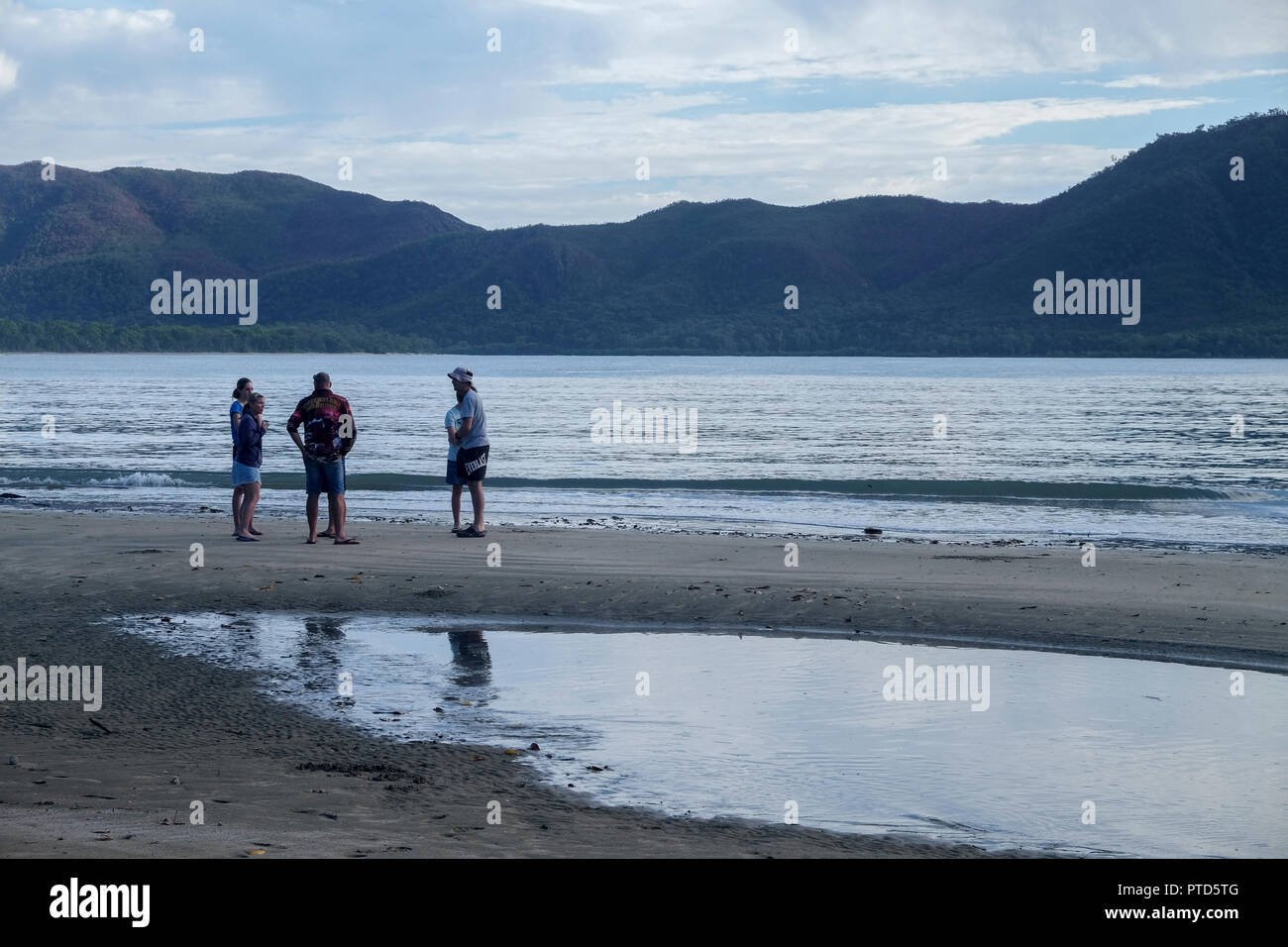 Hinchinbrook Island - The Thorsborne Trail - Zoe Bay Stock Photo - Alamy