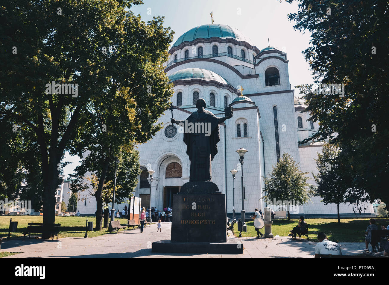 Statue and Church of Saint Sava (Serbian Orthodox), Vračar, Belgrade ...
