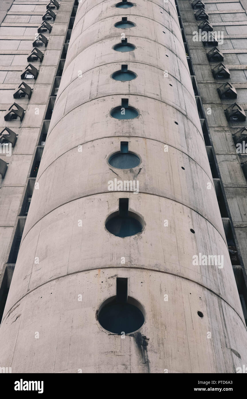 Western City Gate, or Genex Tower, (built 1979, architect Mihajlo ...