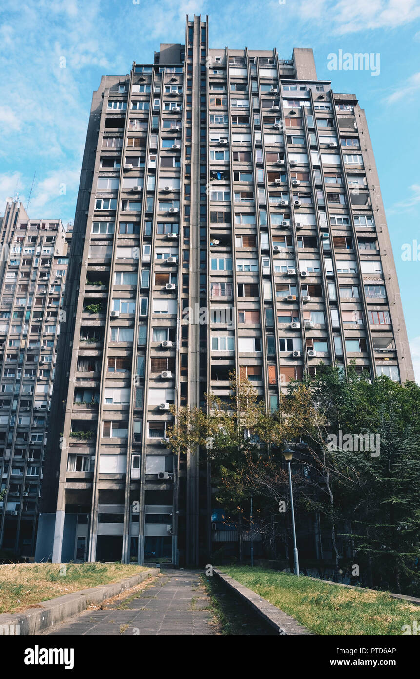 High-rise tower in Block 23, New Belgrade (Novi Beograd), Belgrade ...