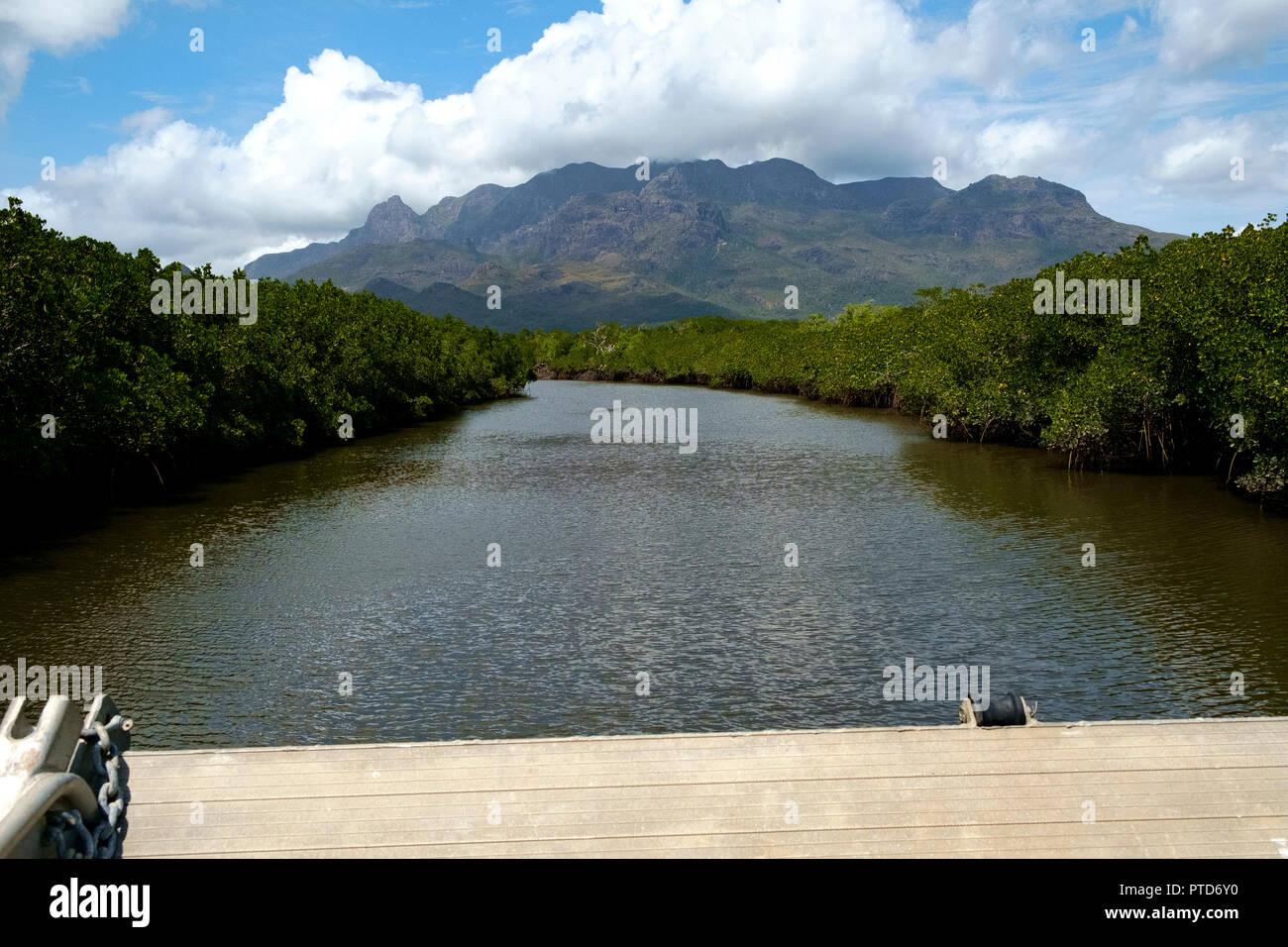Hinchinbrook Island - Travelling up the Hinchinbrook Passage to the ...