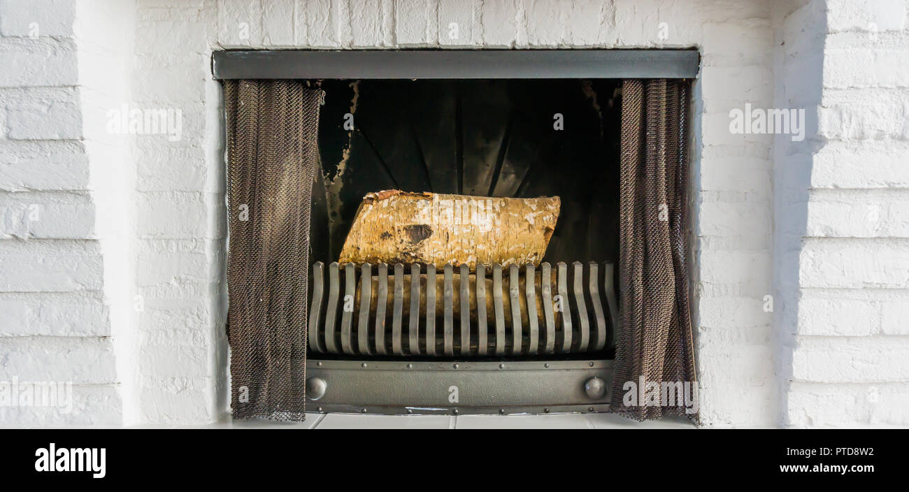 Wooden mantlepiece hi-res stock photography and images - Alamy