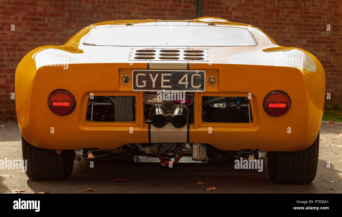 Ford gt40 yellow hi-res stock photography and images - Alamy