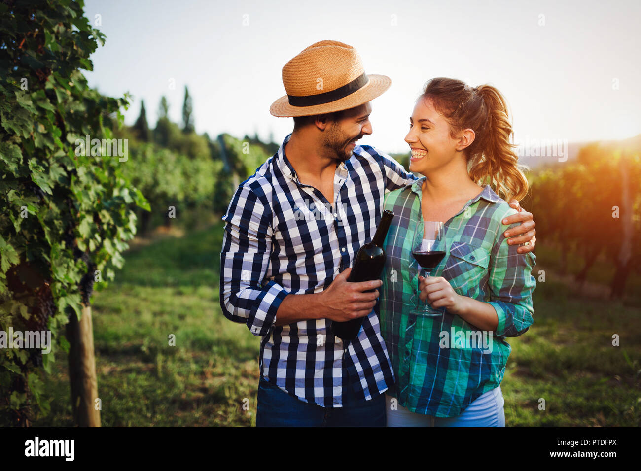 Picture of people tasting red wine in vineyard Stock Photo - Alamy