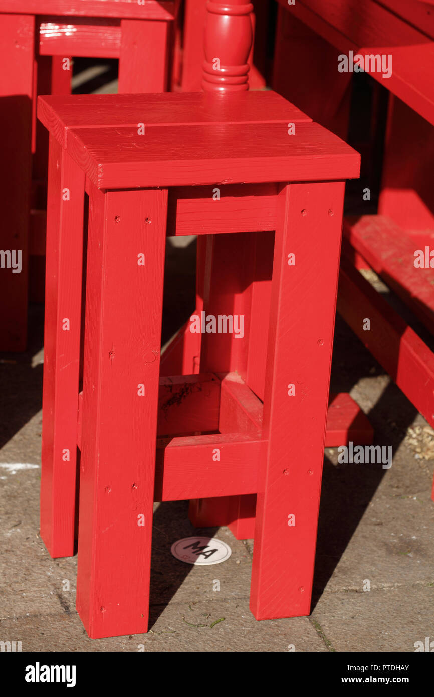 Red stool chair hi-res stock photography and images - Alamy
