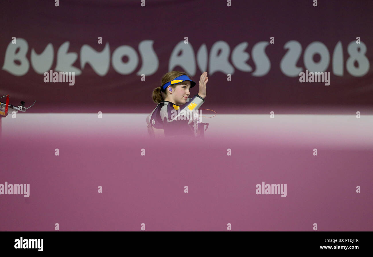 Buenos Aires. 8th Oct, 2018. Anna Janssen of Germany greets the ...