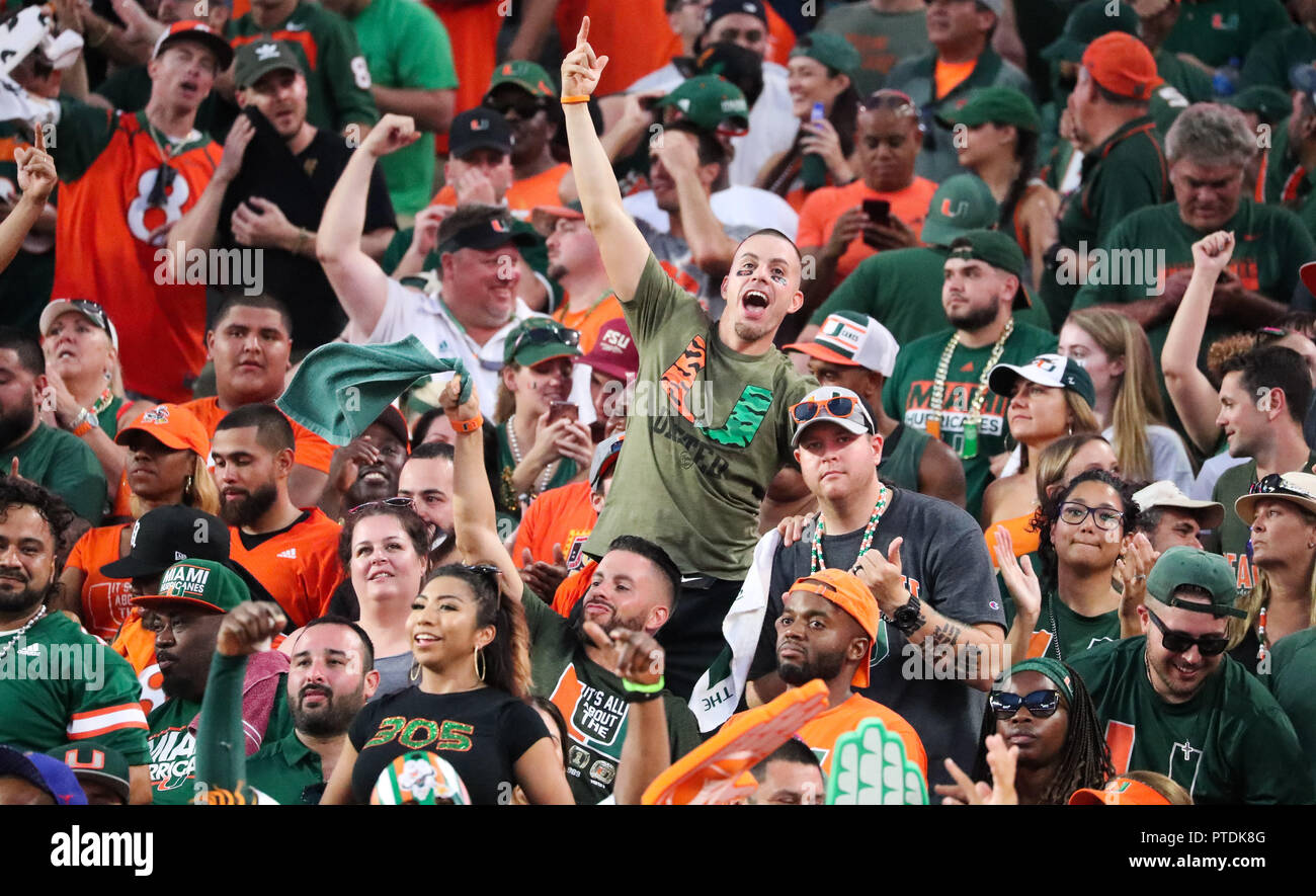 Miami Gardens, Florida, USA. 06th Oct, 2018. The Miami Hurricanes fans ...