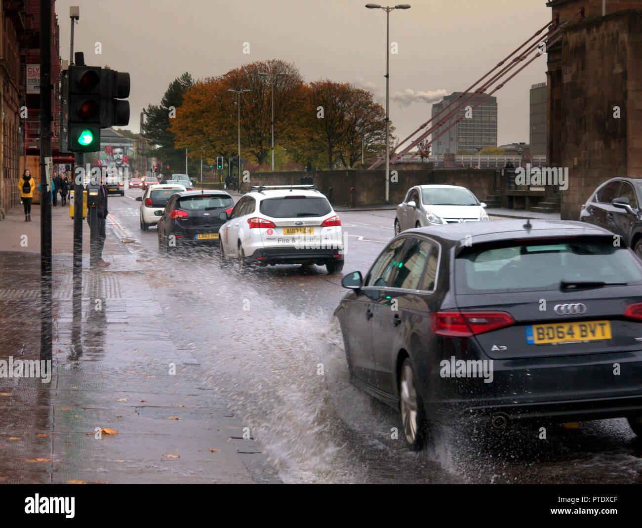 Man splashed by car puddle hi-res stock photography and images - Alamy
