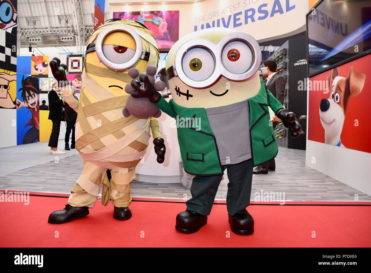 Minions characters hi-res stock photography and images - Alamy