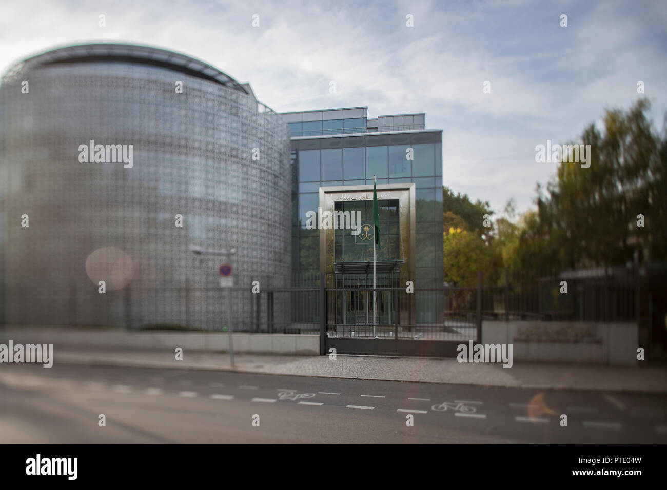 09 October 2018, Berlin: View of the embassy of the Kingdom of Saudi ...