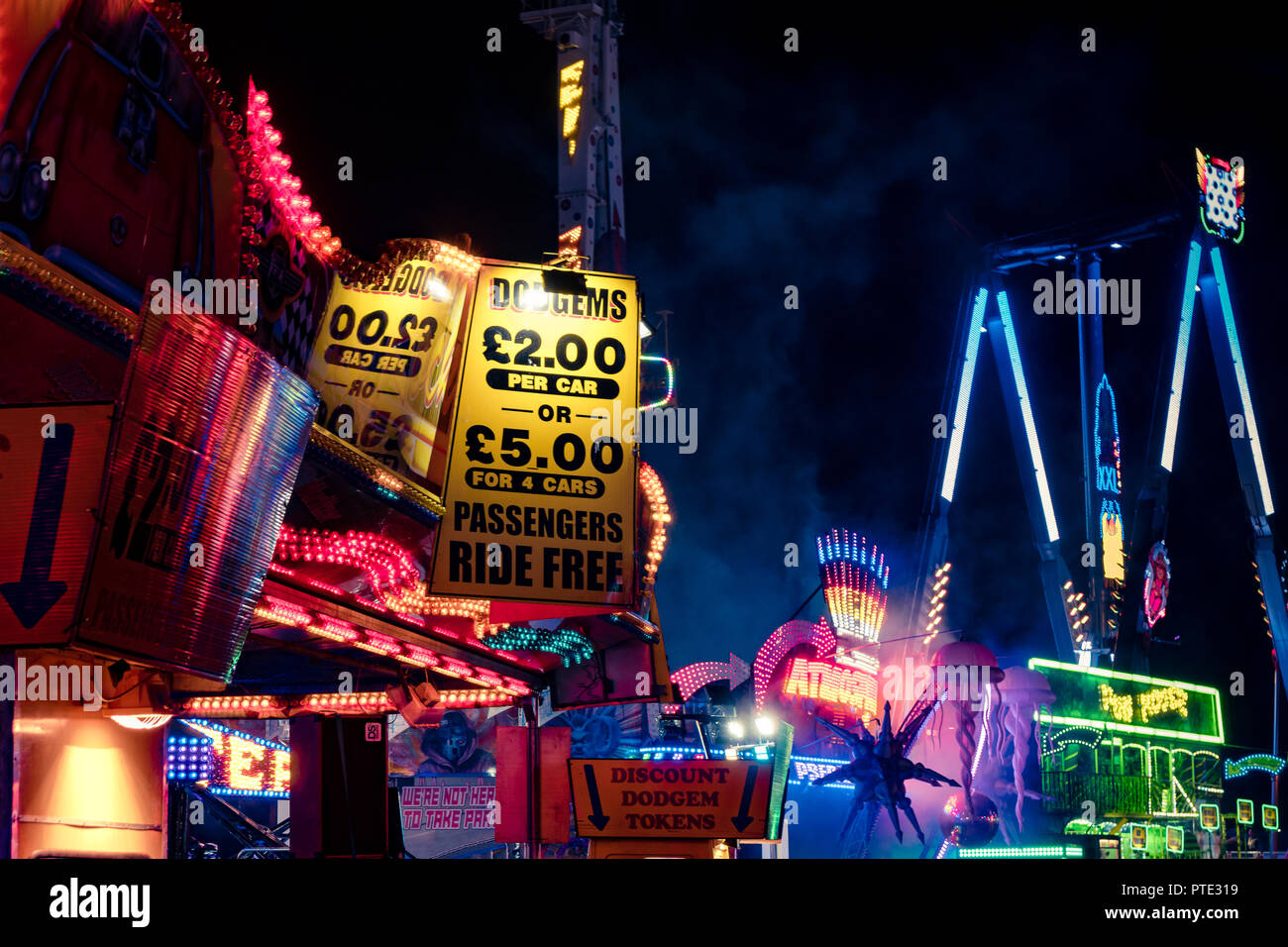 Hull fair hi-res stock photography and images - Alamy