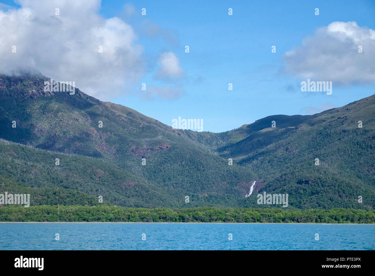 Hinchinbrook Island - The Thorsborne Trail - Zoe Bay Stock Photo - Alamy