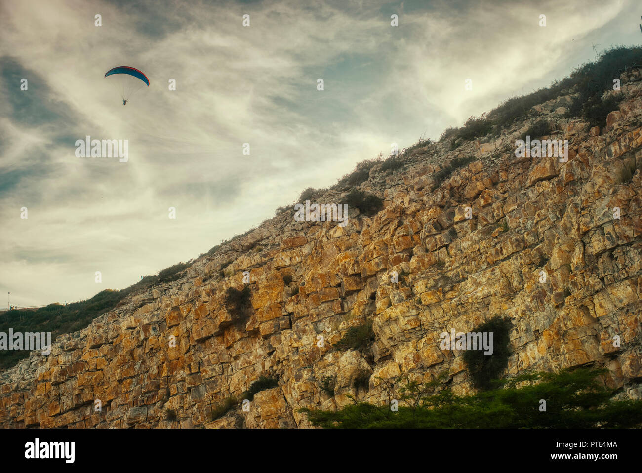 Paragliding venezuela hi-res stock photography and images - Alamy