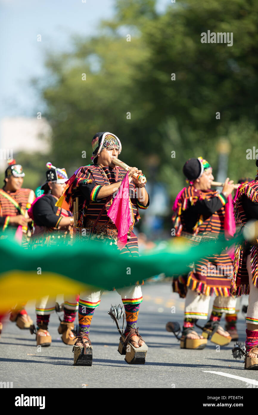 Indigenous bolivian flute hi-res stock photography and images - Alamy