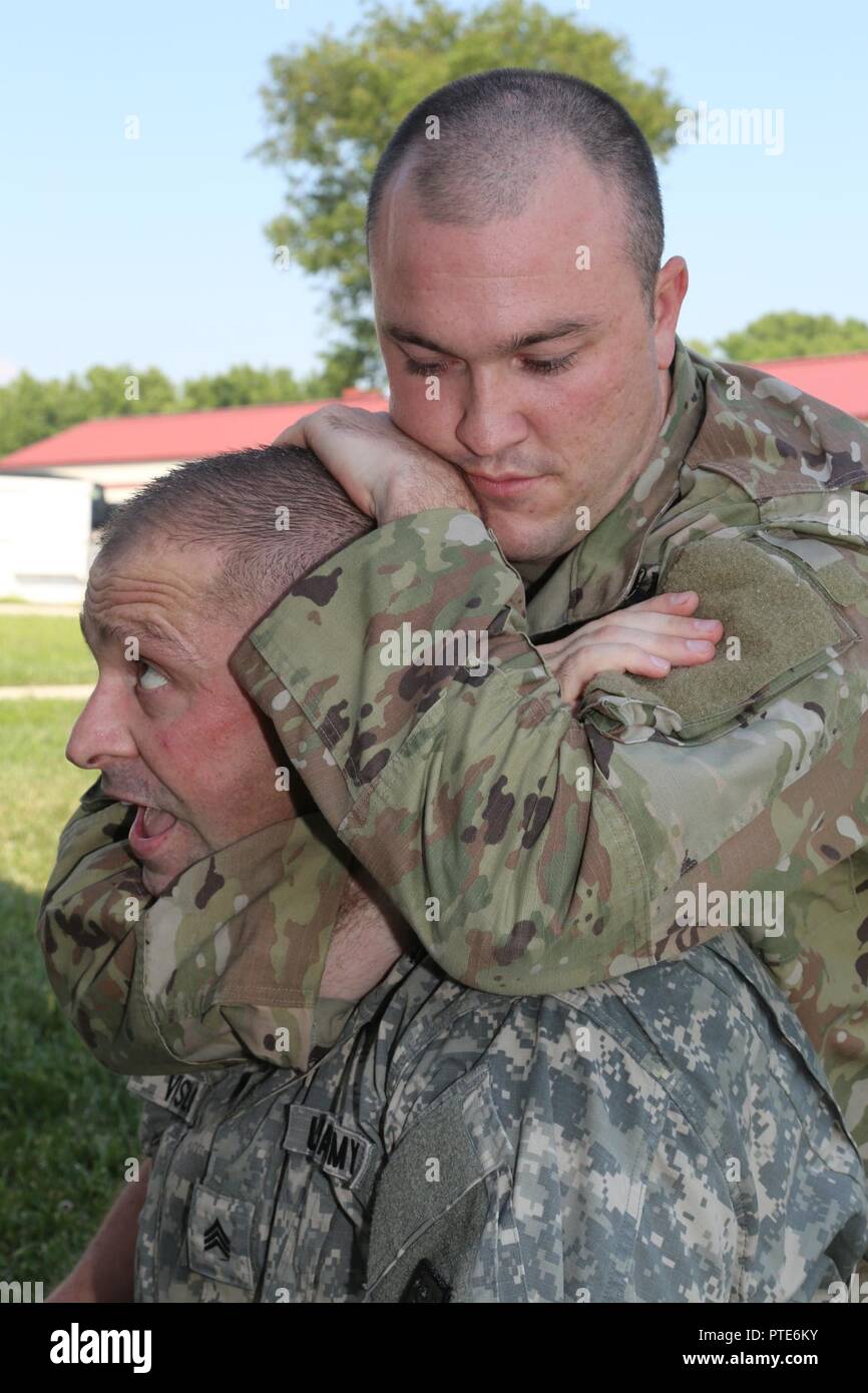 Modern army combatives hi-res stock photography and images - Alamy