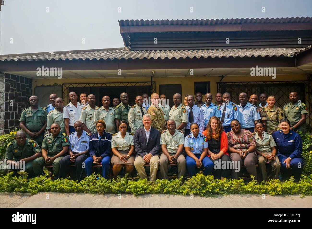 Congolese army hi-res stock photography and images - Alamy