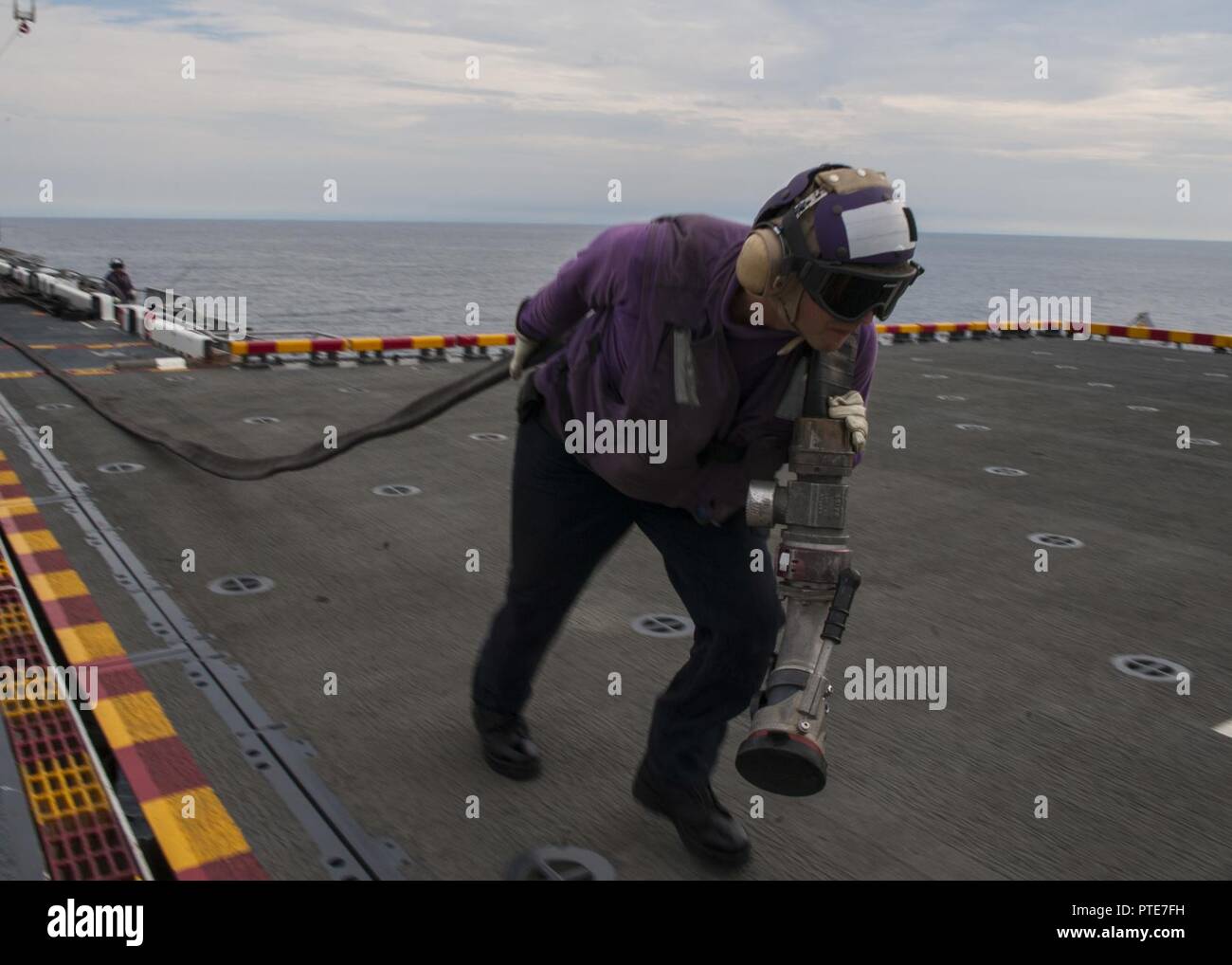 Jp5 fuel hi-res stock photography and images - Alamy