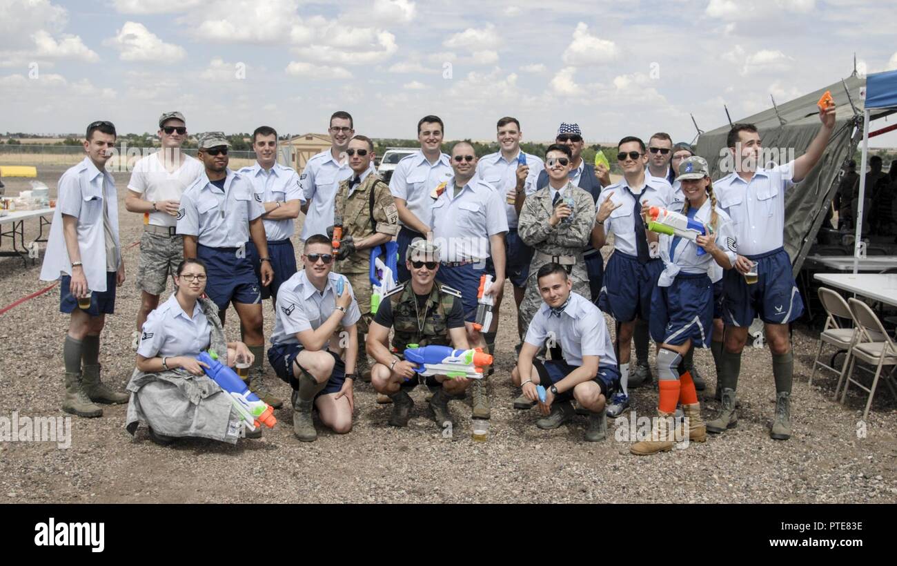 Combat dining out hi-res stock photography and images - Alamy