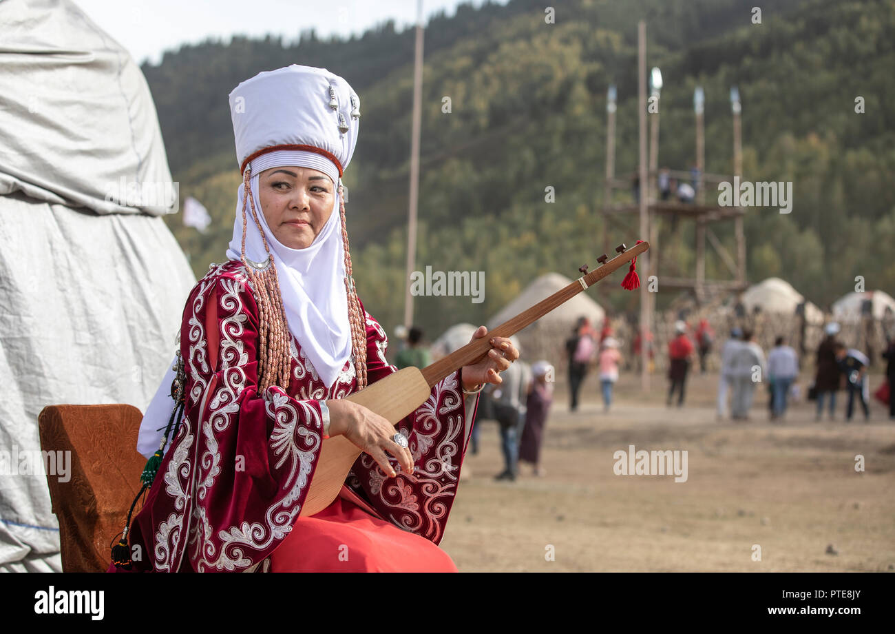 World musical instrument hi-res stock photography and images - Alamy