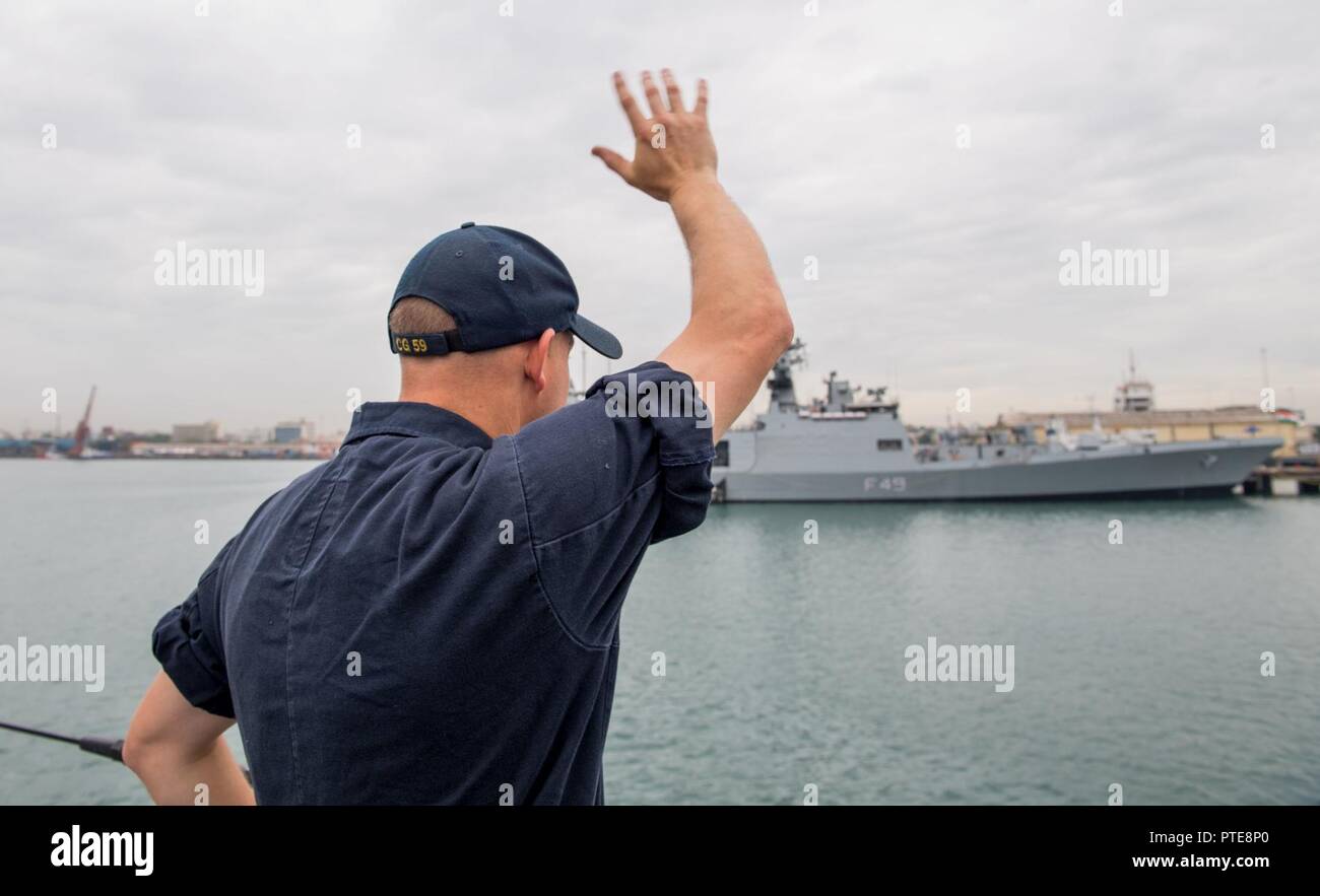 Uss slater hi-res stock photography and images - Alamy