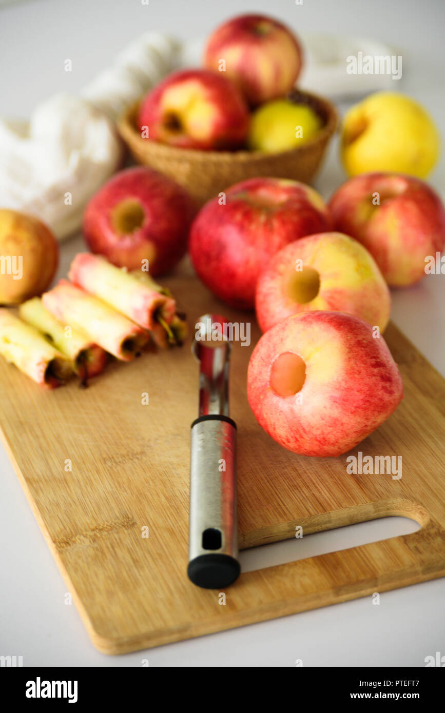 Apple slice tool hi-res stock photography and images - Alamy