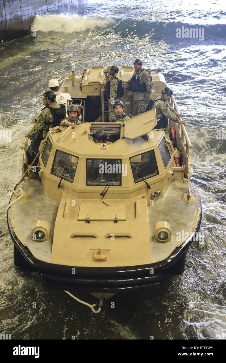 Larc v hi-res stock photography and images - Alamy