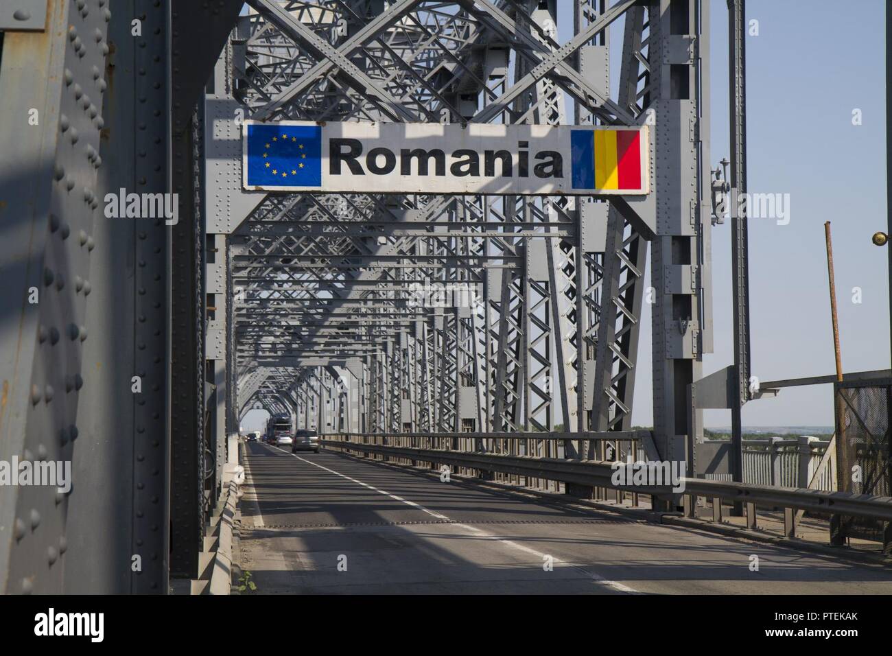 The road on the Danube Bridge is cleared by border control prior to the ...